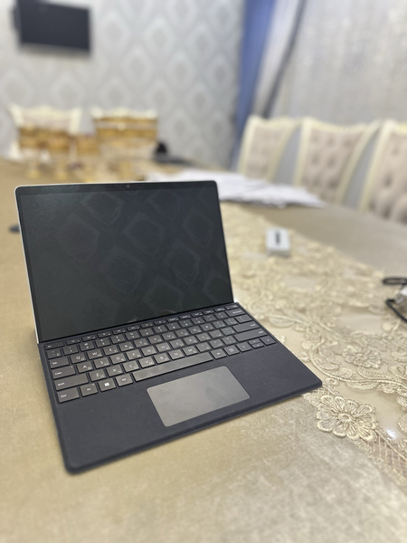 Microsoft Surface Pro 9