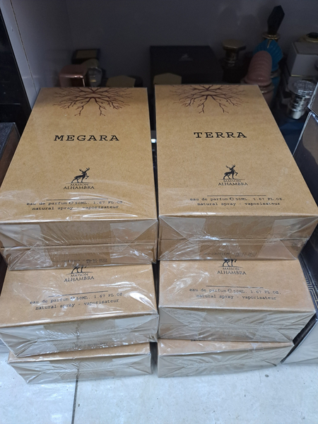 Megara eau de Parfum