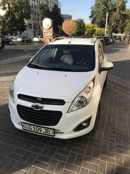 Chevrolet Spark AT 2020