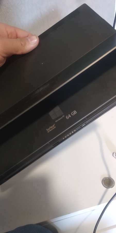 Microsoft surface i3