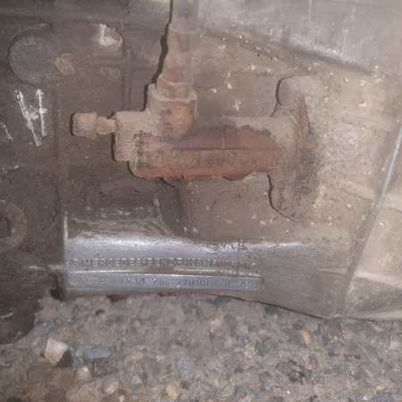 123Mersedesga karobka startor radiator stop pechka
