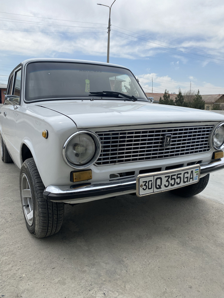 Jugili vaz 21 011  idal sostayani