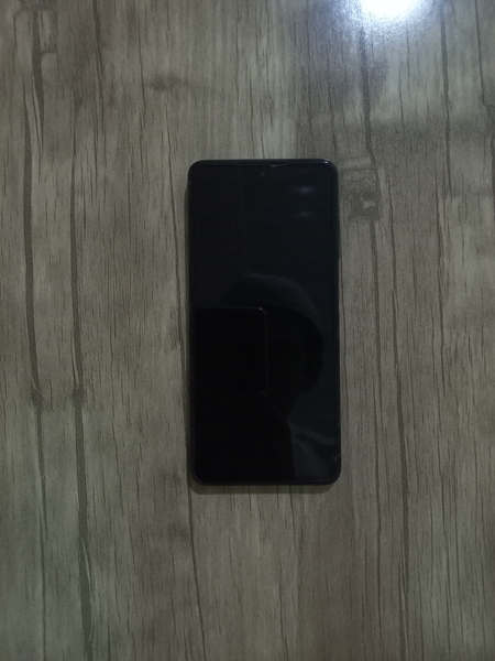 POCO X3 NFC srochno sotiladi holati IDEAL