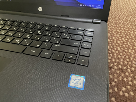 Notebook Core i3 HP Pavilion 14-bf104tx sotiladi