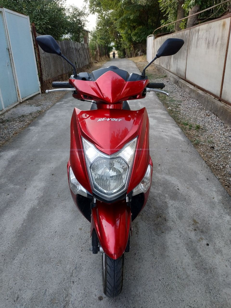 Продаётся скутер | scooter sotiladi | Revolt RS5