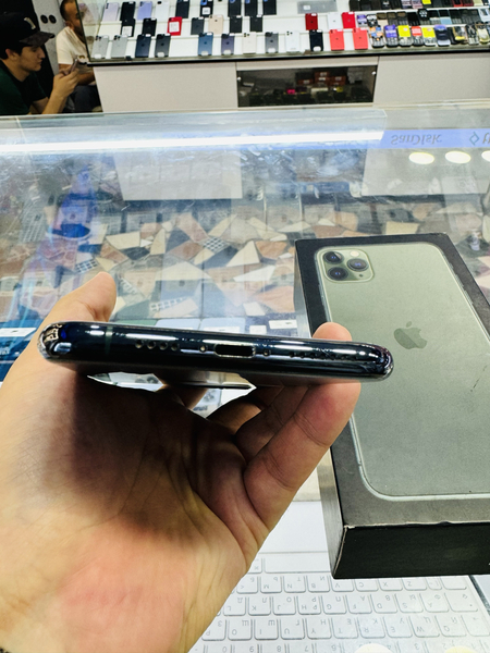 iPhone 11 Pro Max 256 gb green