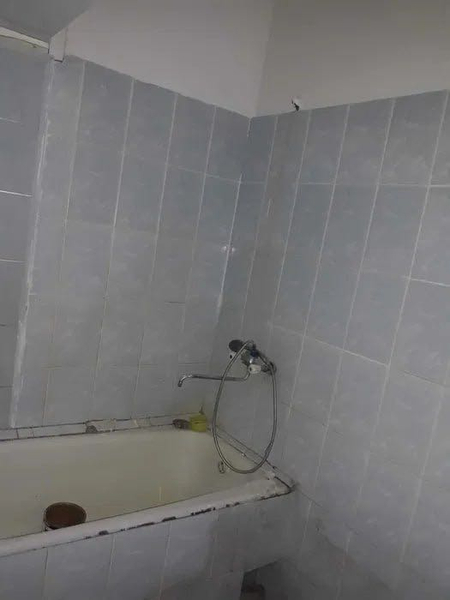 Чиланзар 3 2в3 комнатная балкон 1.5*3 Торговый центр Чиланзар