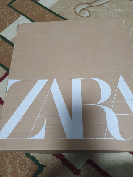 Ботинки женские 38 размер ZARA