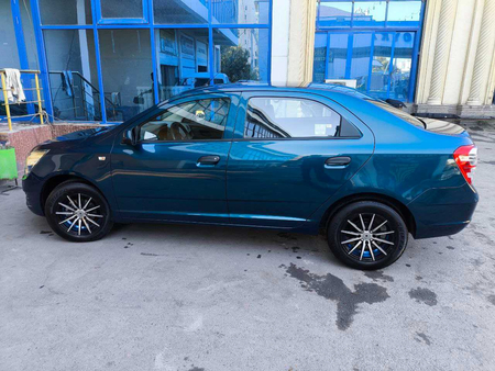 Продаётся автомашина Cobalt цвет GUM (Cobalt автомашинаси сотилади)