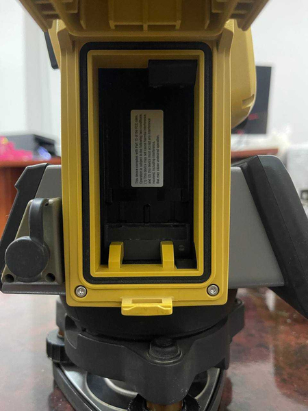 Тахеометр Topcon