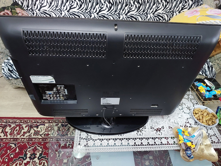 TB 32 Samsung LA32B450C4