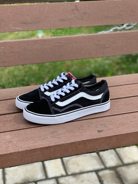 Vans olskol new.