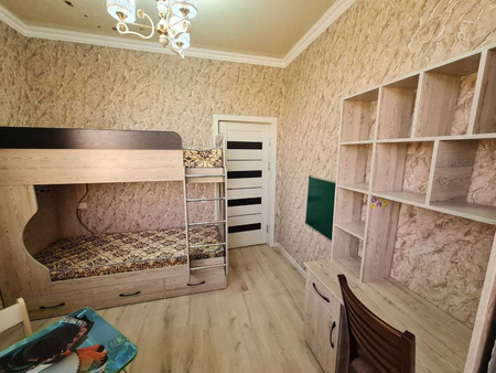 Продается 3х-комнатная квартира в Новостройке.