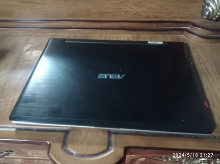 Noutbook ASUS Intel Core I7