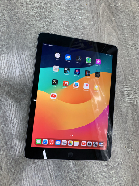 Ipad 6 128 gb ideal xolatda sim