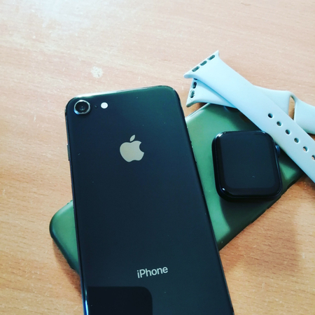 IPhone 8 64gb LL/A комплект