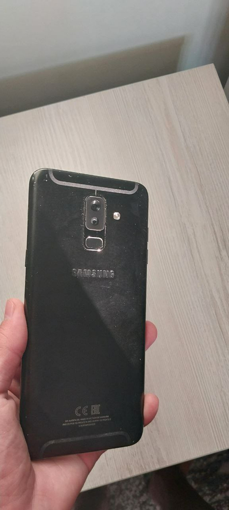 Самсунг А6+ 600 000