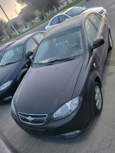 Jentrala bor xar xil rangidan aloqaga chiqila Luk abs mafon bor.