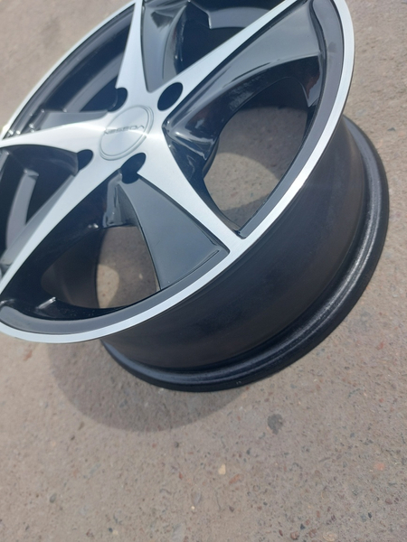 14 R Vossen diska Spark Nexa Cobolt Lada