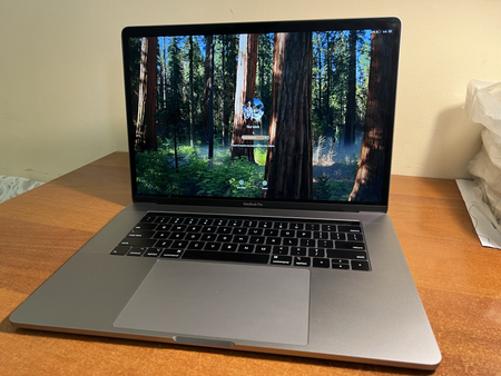 MacBook Pro 15, 2018 i7