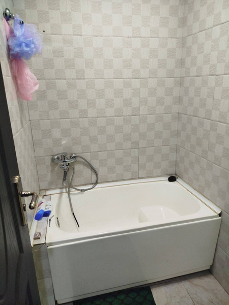Uchtepa tumani 3/2/4/  maydoni 60 m2