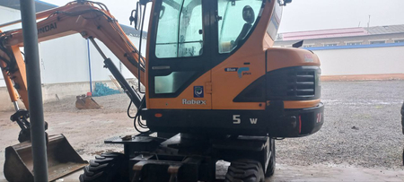 Екскаватор Хзмати /Мрка Hyunday W55