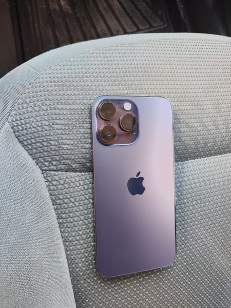 Продаю iphone 14 pro max 128gb purple