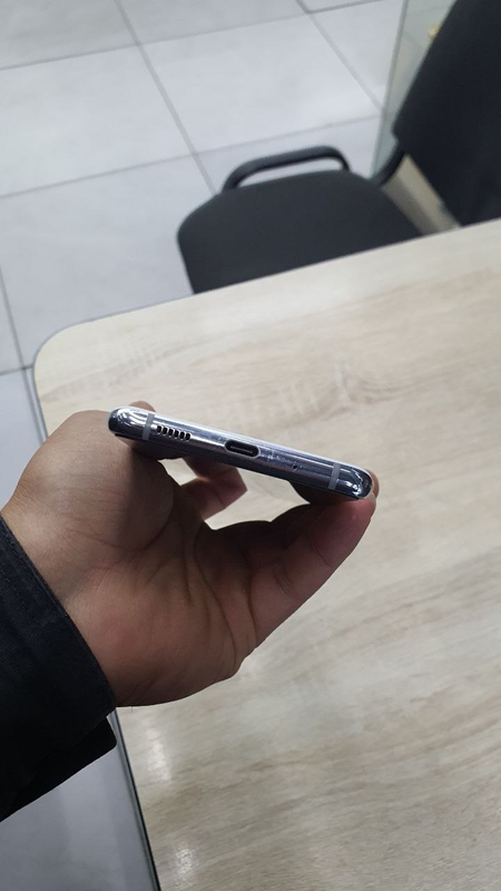 Samsung s20fe holati idyal