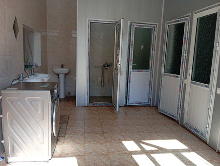 Bollarga Kvartira Hostel