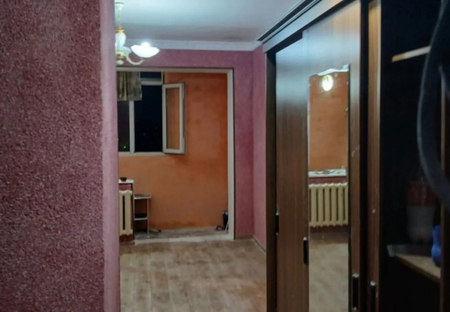 Буз2. 1/4/4 бывшее общежитие