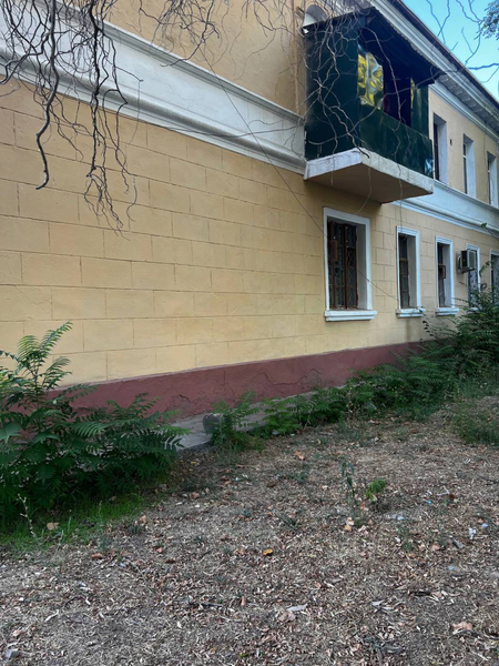 Srochna kvartira sotiladi. Naviyda. Срочно продаю квартиру