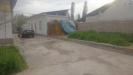 Срочно уй сотилади