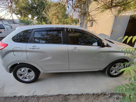 Lada X Ray 2019 sotiladi