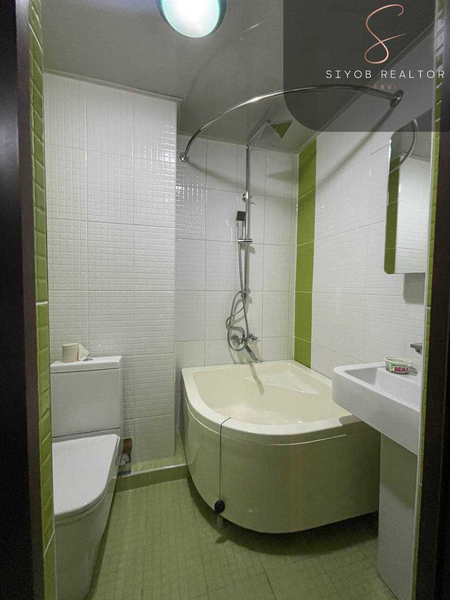 №2464.Продается 4х-комнатная квартира.