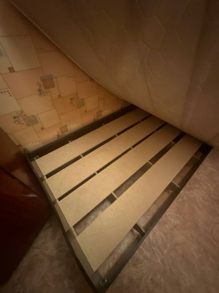 Продам кровать, 2 спальную