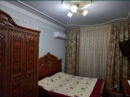 Ibn sinoda dom sotiladi 5 etajkali 4ci etaj plita dom 50%skidkada komu