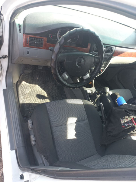 Chevrolet lacetti 2012
