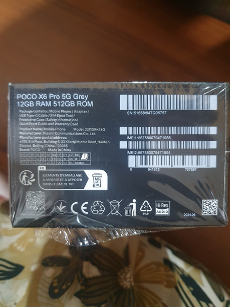 Продам новый Poco x6 pro 12/512 gb