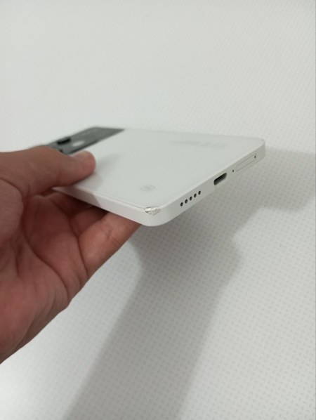 Poco X6 5G 12+12/256 gb