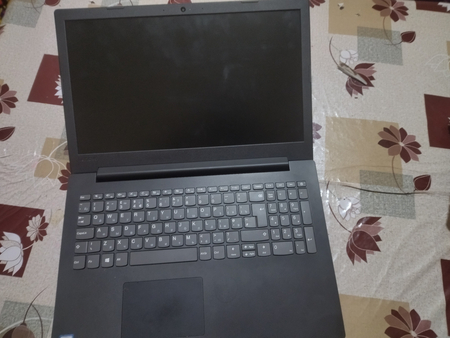 Srochna sotiladi Lenovo noutbuki