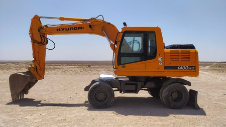 Hyundai 1400 srochna sotiladi 2006 y