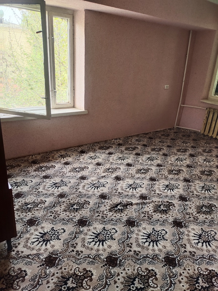 Cilonzor parus yonida qizla va ayolla ucun 650 ming kv bor BEZMAKLER