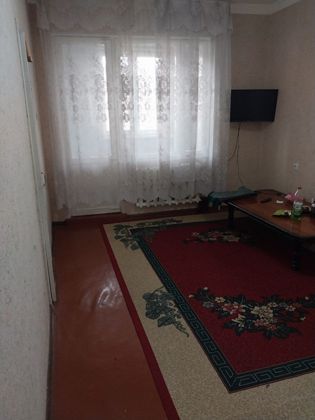 Arenda chilonzor 19 kv 2/3/4 300 Uye