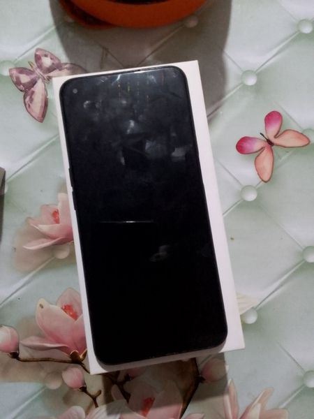 Продается срочно телефон Oppo A 54