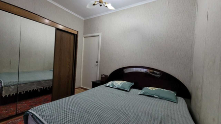 Продается просторная 3-комн. квартира, 85 м² 1/5 Мирзо Улугбек (J2974)