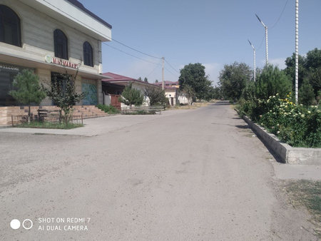 Hovli uy sotiladi !