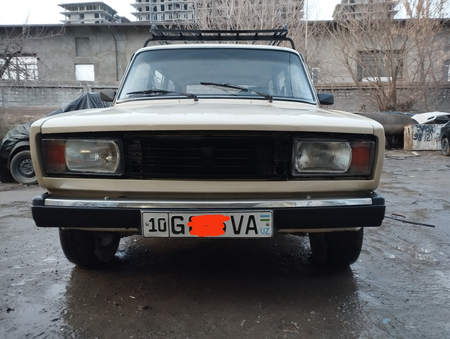 Vaz 2104 jguli srochna sotiladi