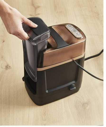 Вертикальный отпариватель Tefal QT2020E0 гладильная система