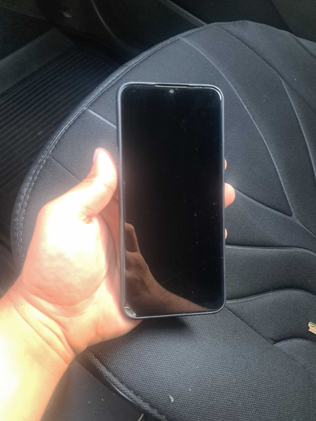 Realme 6 i 700 ming