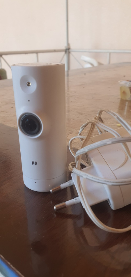 WiFi camera original sotiladi